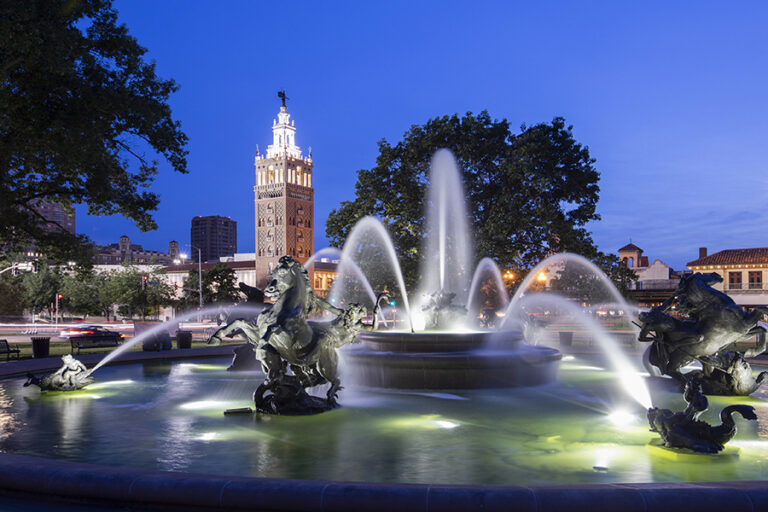 Kansas City 4Q25 Market Overview - Newmark Zimmer